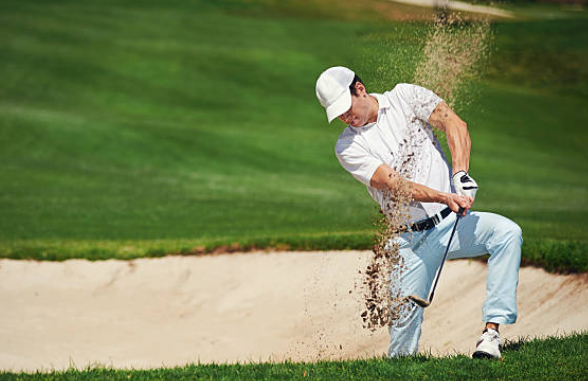 How to Hit Bunker Shots in Golf (Tutorial)